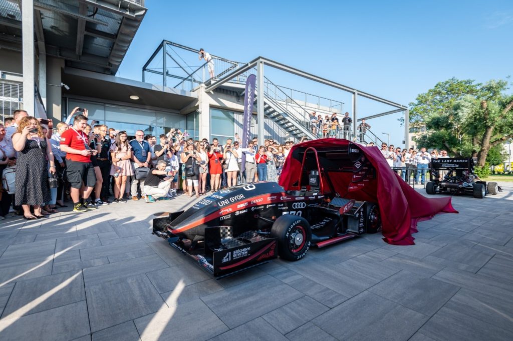 Benzin helyett elektronok: elektromos korszakba lépett az Arrabona ...